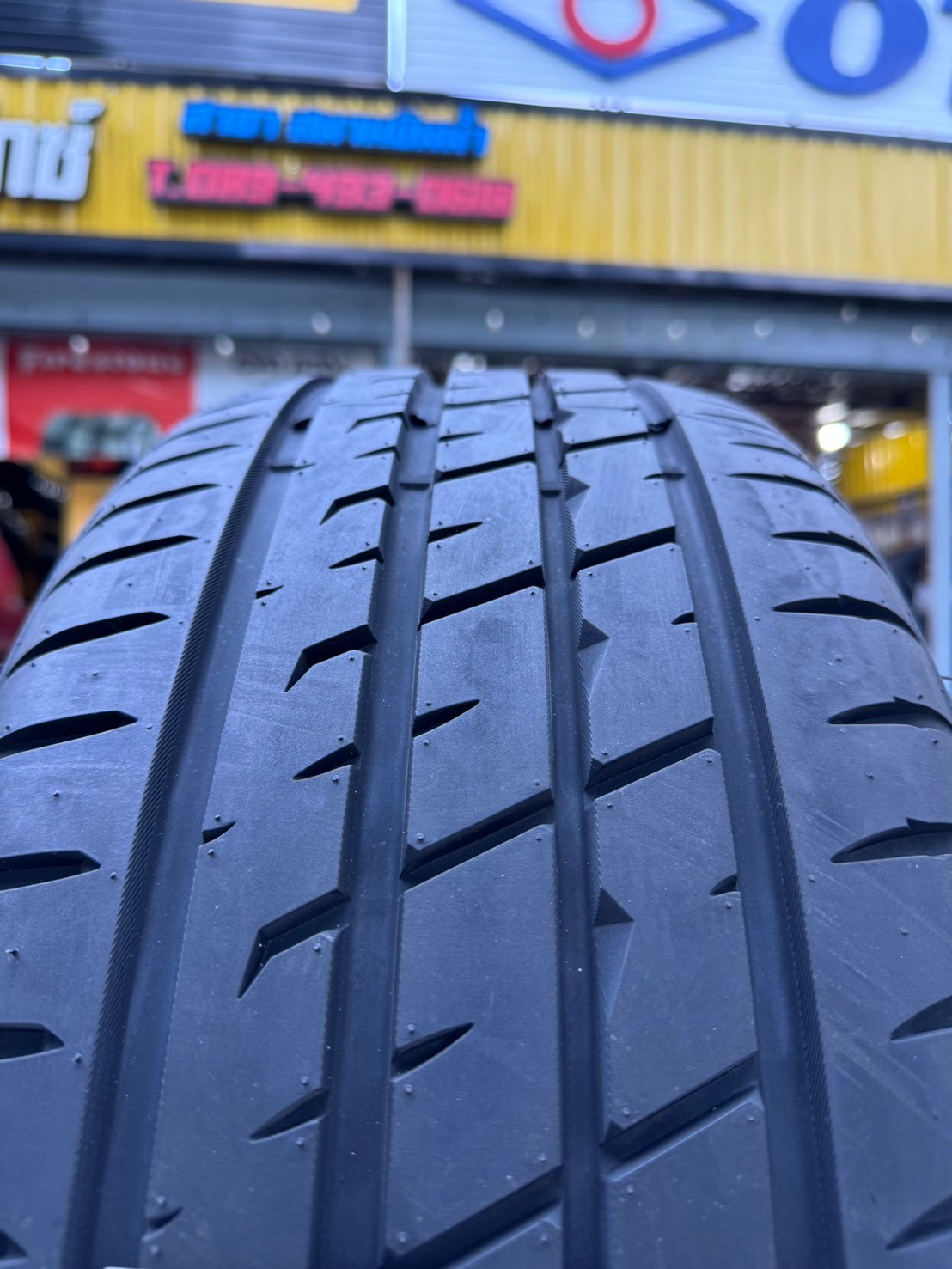 ยางรถยนต์ Lenso D-1CS 235/45R18 ยางใหม่ปี2024 - เอ็ม.แอล.ออโต้แม็กซ์ : Inspired by LnwShop.com (v2)