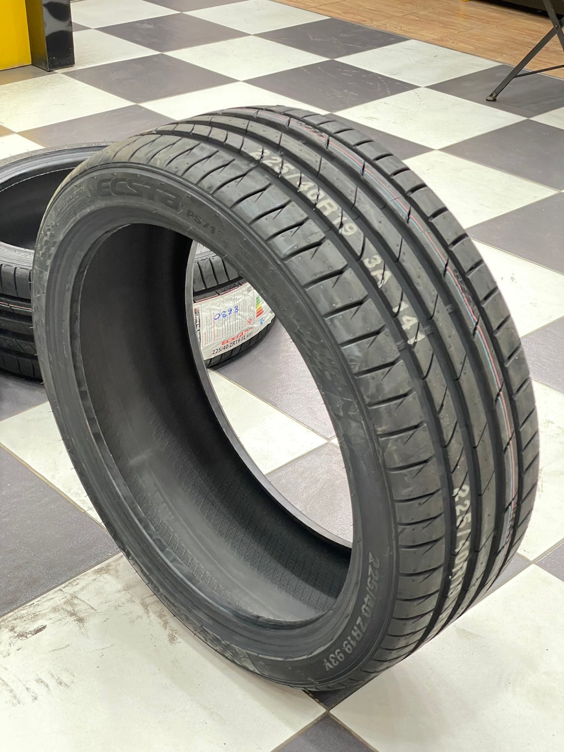 🚘ยางคัมโฮ KUMHO PS71 225/40R19 🚘 🚘ยางคัมโฮ KUMHO PS71 255/35R19 🚘ยางสมรรถนะสูง คุณภาพดี นุ่ม ...